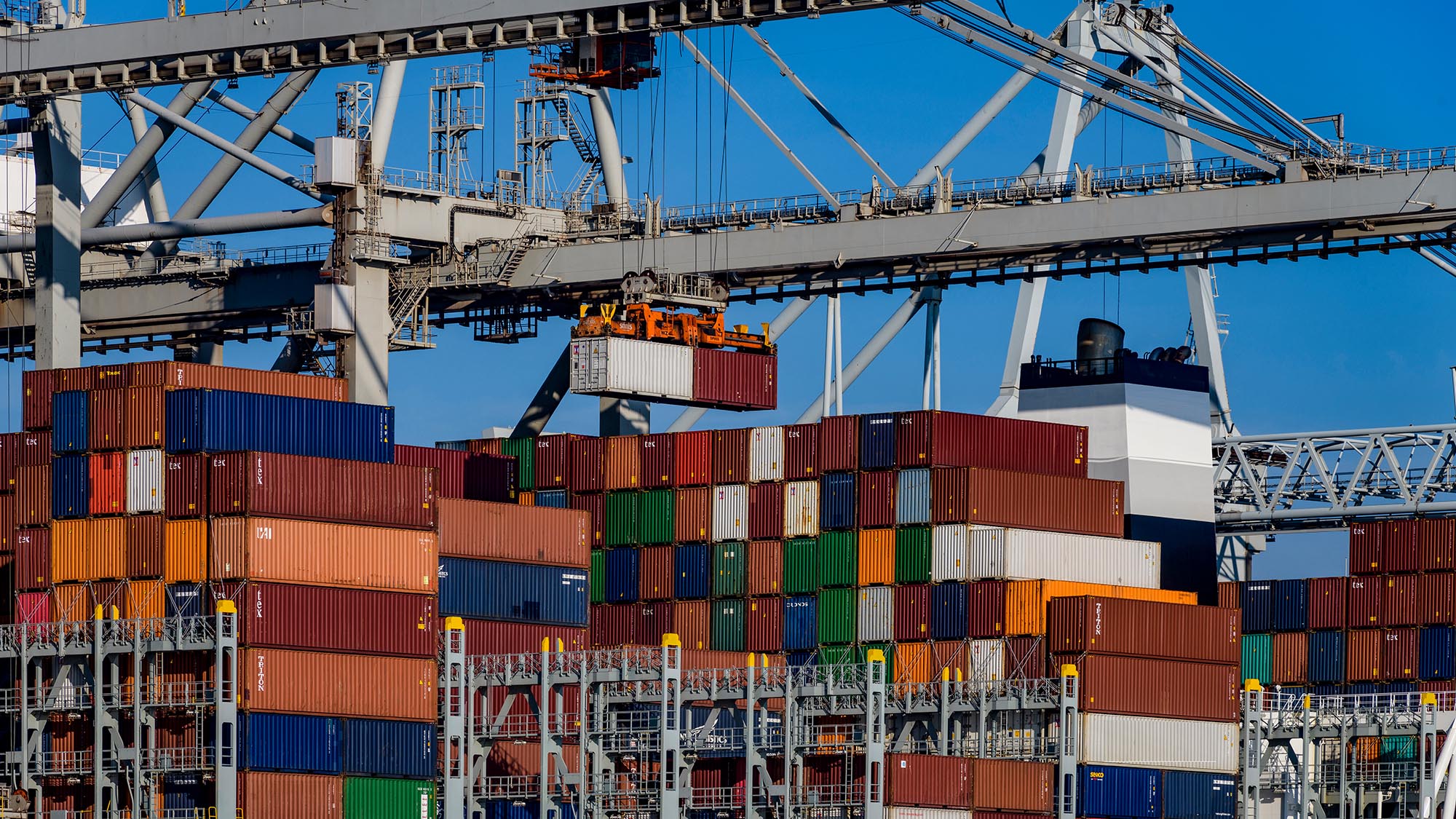Meer over Internationaal Handelsrecht | Van Traa Advocaten